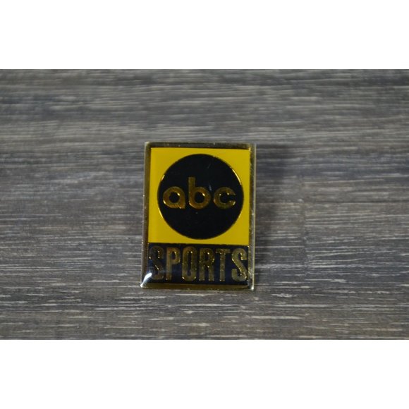 Accessories | Vintage Abc Sports Pin Tv Media Station Entertainment ...